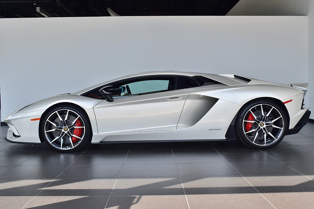 Cristal Lateral Del Lamborghini Aventador 2021 Lamborghini Aventador